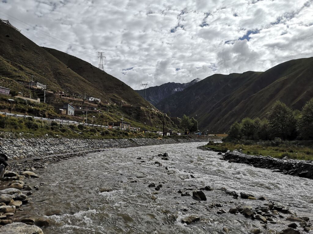 New paper: Weathering on the Qinghai-Tibet Plateau - Surf @ LMU